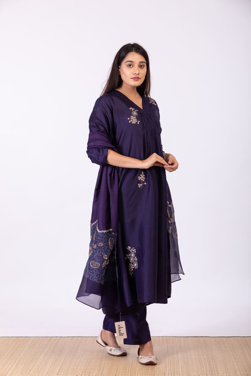 Raasa – shopekadi